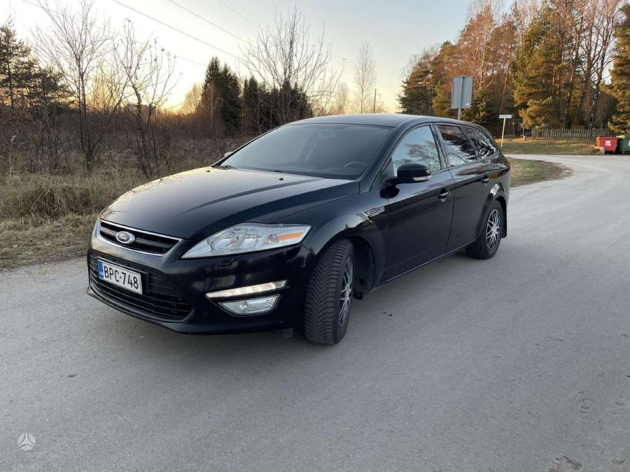 Melns Ford Mondeo 2011 Šauļi, ar dzinēja tilpumu 1.60 L un nobraukumu 260 tūkst. km par 3200 €, foto 1 vietnē AUTOMOTO.COM.LV