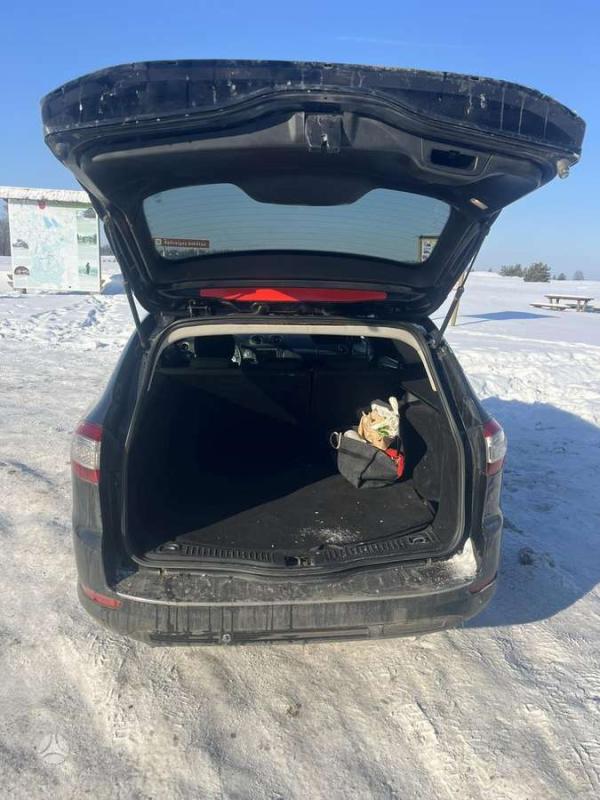 Melns Ford Mondeo 2011 Druskininkai, ar dzinēja tilpumu 2.00 L un nobraukumu 364 tūkst. km par 3500 €, foto 3 vietnē AUTOMOTO.COM.LV