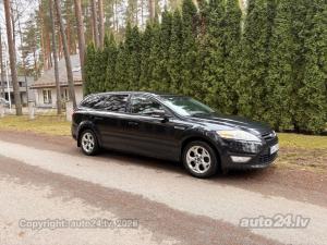 Melns Ford Mondeo 2011 Tallina, ar dzinēja tilpumu 2.00 L un nobraukumu 270 tūkst. km par 1999 €, foto 4 vietnē AUTOMOTO.COM.LV