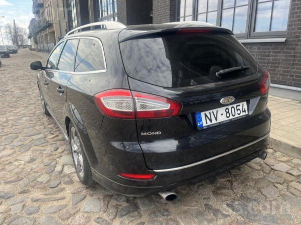 Black Ford Mondeo 2011 in Riga, with an engine capacity of 2.20 L and mileage of 252 thousand km for 4750 €, photo 10 on AUTOMOTO.COM.LV