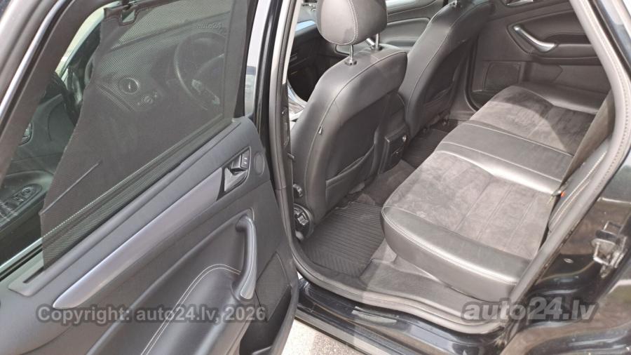 Melns Ford Mondeo 2011 Tallina, ar dzinēja tilpumu 2.00 L un nobraukumu 318 tūkst. km par 3450 €, foto 9 vietnē AUTOMOTO.COM.LV