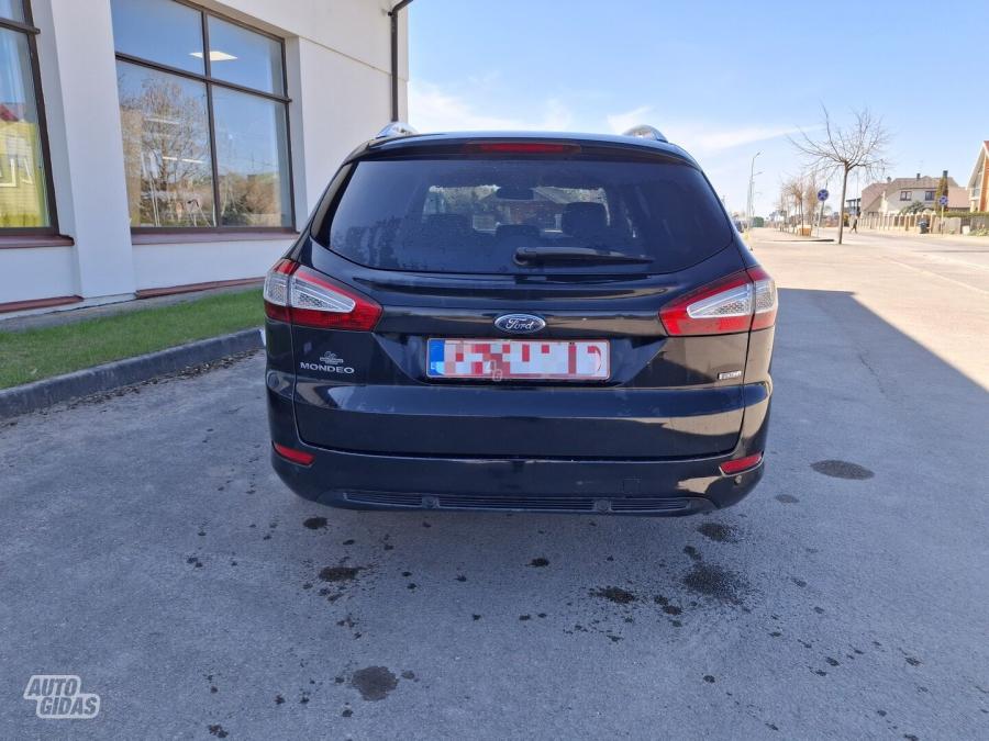 Black Ford Mondeo 2011 in Pakruojis, with an engine capacity of 2.00 L and mileage of 280 thousand km for 2600 €, photo 4 on AUTOMOTO.COM.LV