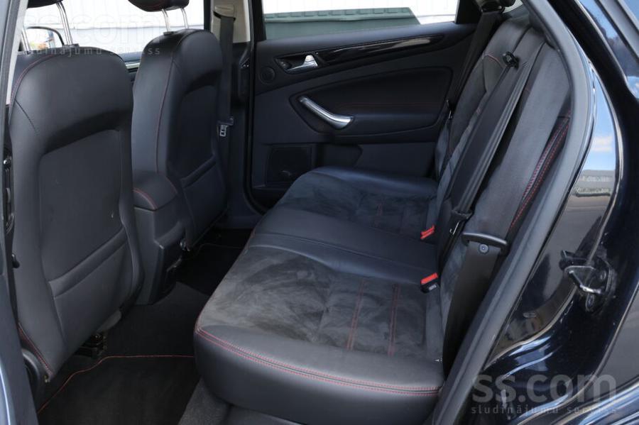 Black Ford Mondeo 2011 in Tukums, with an engine capacity of 2.20 L and mileage of 233 thousand km for 5700 €, photo 12 on AUTOMOTO.COM.LV