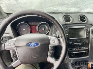 Melns Ford Mondeo 2011 Rīga, ar dzinēja tilpumu 2.00 L un nobraukumu 324 tūkst. km par 1800 €, foto 4 vietnē AUTOMOTO.COM.LV
