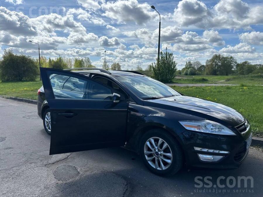Melns Ford Mondeo 2011 Rīga, ar dzinēja tilpumu 2.00 L un nobraukumu 316 tūkst. km par 3400 €, foto 3 vietnē AUTOMOTO.COM.LV