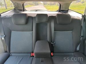 Melns Ford Mondeo 2011 Rīga, ar dzinēja tilpumu 2.00 L un nobraukumu 316 tūkst. km par 3400 €, foto 8 vietnē AUTOMOTO.COM.LV