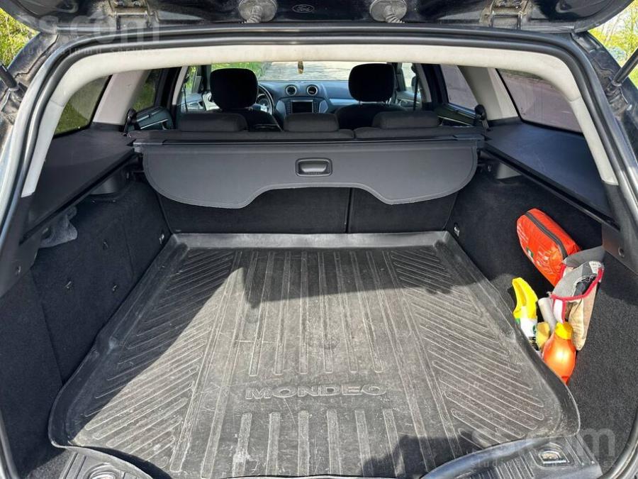 Melns Ford Mondeo 2011 Rīga, ar dzinēja tilpumu 2.00 L un nobraukumu 316 tūkst. km par 3400 €, foto 18 vietnē AUTOMOTO.COM.LV