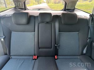 Melns Ford Mondeo 2011 Rīga, ar dzinēja tilpumu 2.00 L un nobraukumu 316 tūkst. km par 3400 €, foto 19 vietnē AUTOMOTO.COM.LV
