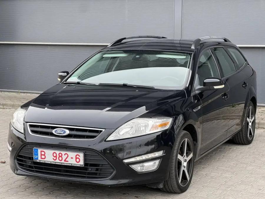 Melns Ford Mondeo 2011 Jēkabpils, ar dzinēja tilpumu 2.00 L un nobraukumu 288 tūkst. km par 4100 €, foto 4 vietnē AUTOMOTO.COM.LV