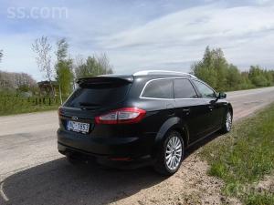 Black Ford Mondeo 2011 in Tukums, with an engine capacity of 1.60 L and mileage of 418 thousand km for 3900 €, photo 4 on AUTOMOTO.COM.LV
