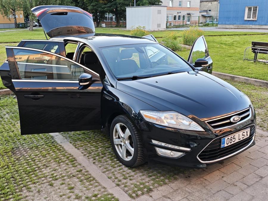 Melns Ford Mondeo 2011 Valga, ar dzinēja tilpumu 2.00 L un nobraukumu 281 tūkst. km par 3700 €, foto 15 vietnē AUTOMOTO.COM.LV