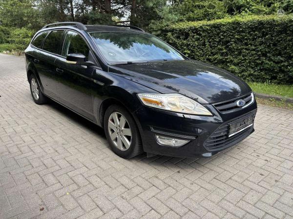 Black Ford Mondeo 2011 in Klaipeda, with an engine capacity of 2.00 L and mileage of 290 thousand km for 2450 €, photo 2 on AUTOMOTO.COM.LV