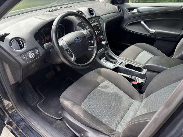 Black Ford Mondeo 2011 in Klaipeda, with an engine capacity of 2.00 L and mileage of 290 thousand km for 2450 €, photo 10 on AUTOMOTO.COM.LV