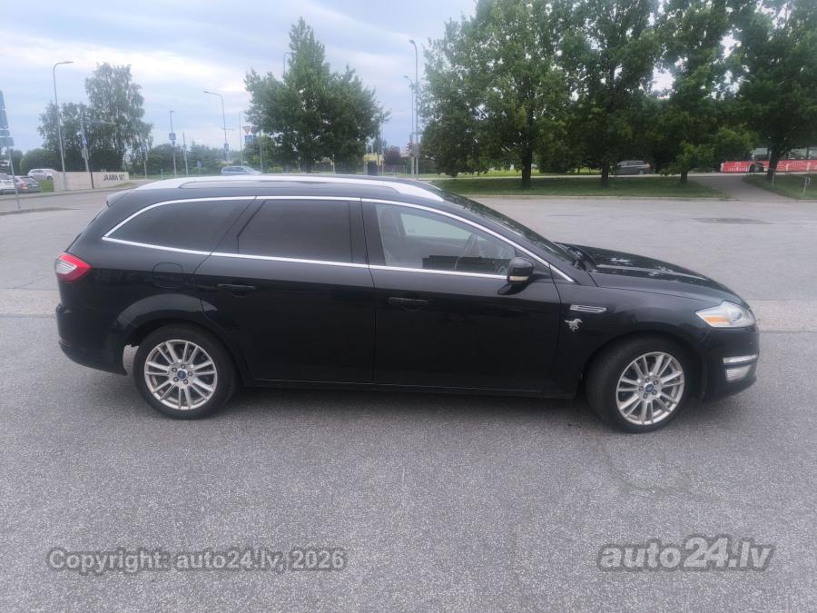 Black Ford Mondeo 2011 in Tartu, with an engine capacity of 2.00 L and mileage of 216 thousand km for 3900 €, photo 4 on AUTOMOTO.COM.LV