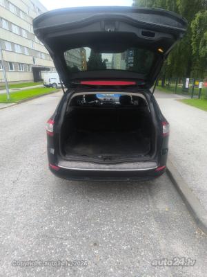 Black Ford Mondeo 2011 in Tartu, with an engine capacity of 2.00 L and mileage of 216 thousand km for 3900 €, photo 6 on AUTOMOTO.COM.LV
