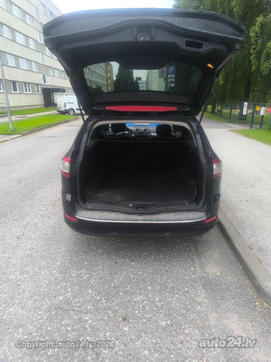Black Ford Mondeo 2011 in Tartu, with an engine capacity of 2.00 L and mileage of 216 thousand km for 3900 €, photo 6 on AUTOMOTO.COM.LV