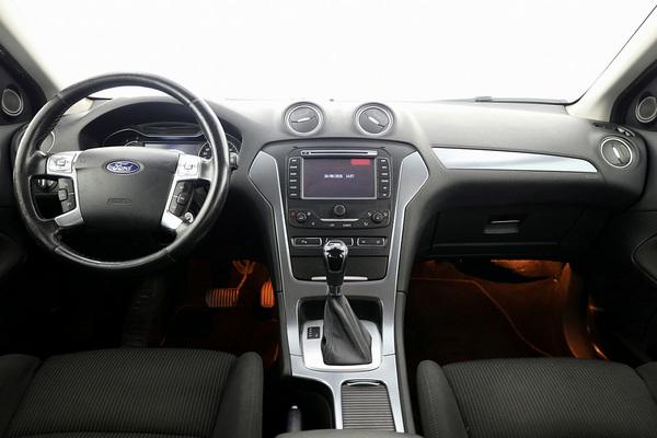 Black Ford Mondeo 2011 in Tallinn, with an engine capacity of 2.00 L and mileage of 377 thousand km for 2499 €, photo 6 on AUTOMOTO.COM.LV