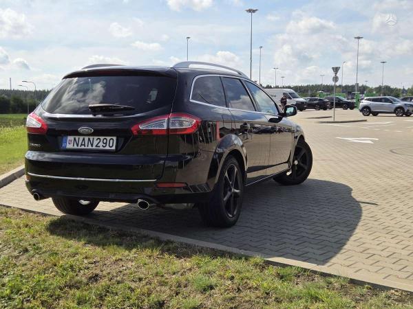 Melns Ford Mondeo 2011 Viļņa, ar dzinēja tilpumu 2.18 L un nobraukumu 301 tūkst. km par 4000 €, foto 8 vietnē AUTOMOTO.COM.LV