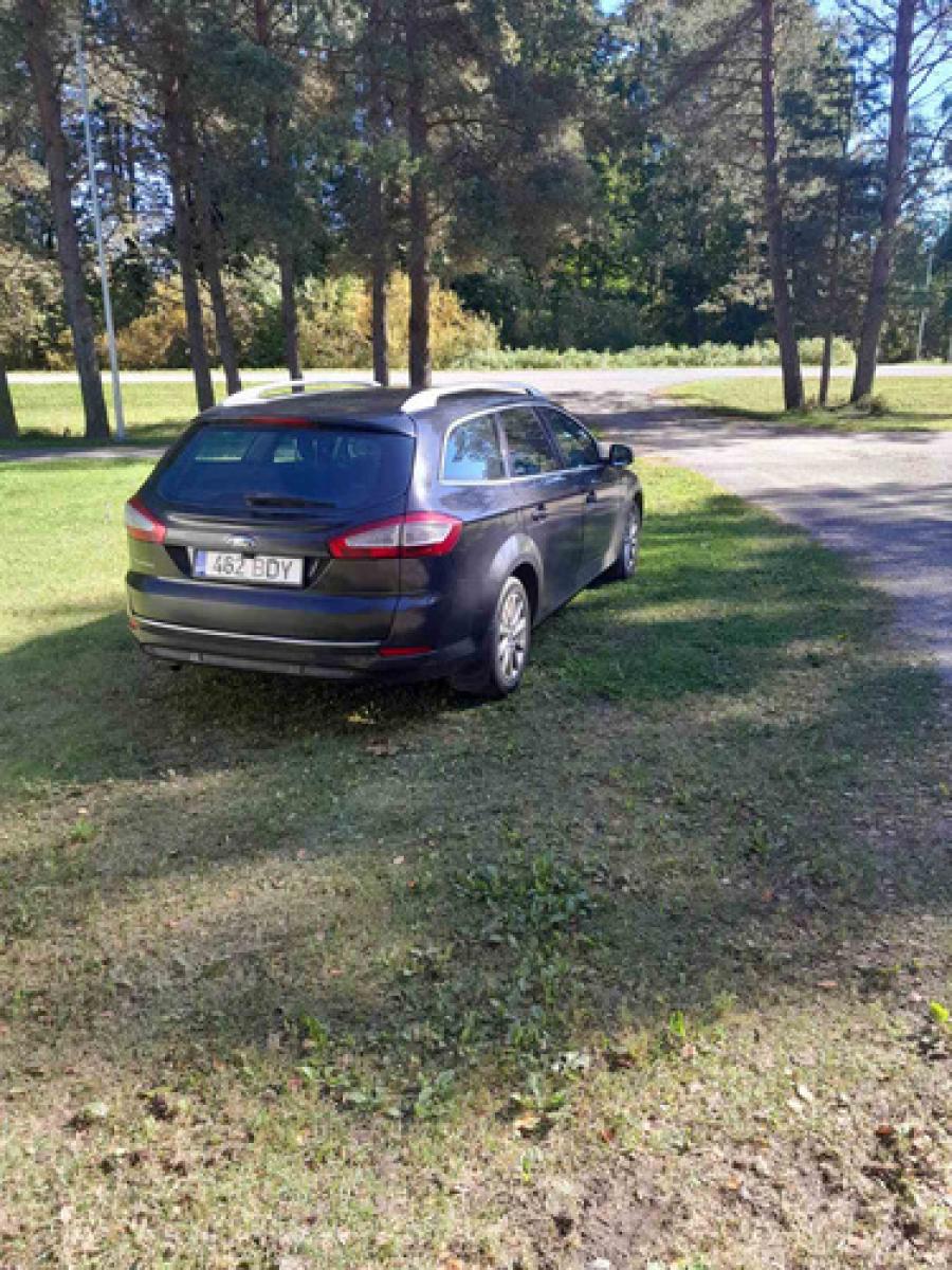 Black Ford Mondeo 2011 in Mustvee, with an engine capacity of 2.00 L and mileage of 257 thousand km for 2900 €, photo 13 on AUTOMOTO.COM.LV