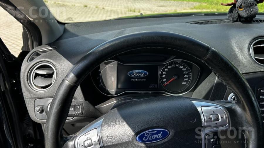 Black Ford Mondeo 2011 in Tukums, with an engine capacity of 2.20 L and mileage of 370 thousand km for 3999 €, photo 11 on AUTOMOTO.COM.LV