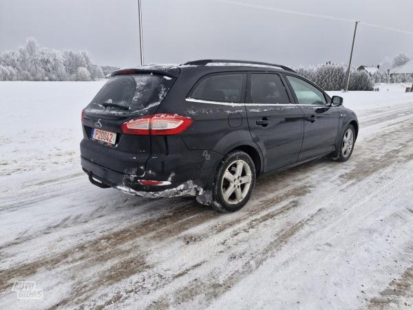 Melns Ford Mondeo 2012 Jurbarkas, ar dzinēja tilpumu 2.00 L un nobraukumu 290 tūkst. km par 3550 €, foto 3 vietnē AUTOMOTO.COM.LV