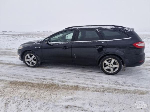 Melns Ford Mondeo 2012 Jurbarkas, ar dzinēja tilpumu 2.00 L un nobraukumu 290 tūkst. km par 3550 €, foto 6 vietnē AUTOMOTO.COM.LV