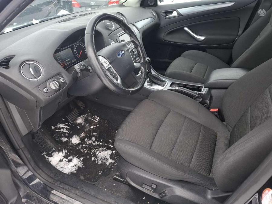 Melns Ford Mondeo 2012 Kauņa, ar dzinēja tilpumu 2.20 L un nobraukumu 380 tūkst. km par 3400 €, foto 13 vietnē AUTOMOTO.COM.LV