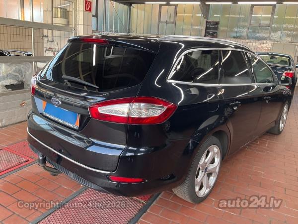 Melns Ford Mondeo 2012 Tallina, ar dzinēja tilpumu 2.00 L un nobraukumu 232 tūkst. km par 5450 €, foto 2 vietnē AUTOMOTO.COM.LV