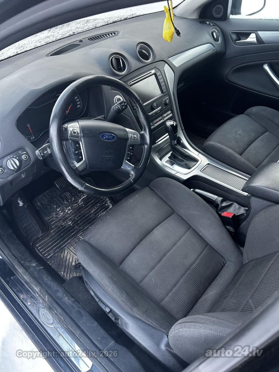 Black Ford Mondeo 2012 in Tallinn, with an engine capacity of 2.00 L and mileage of 406 thousand km for 1300 €, photo 4 on AUTOMOTO.COM.LV