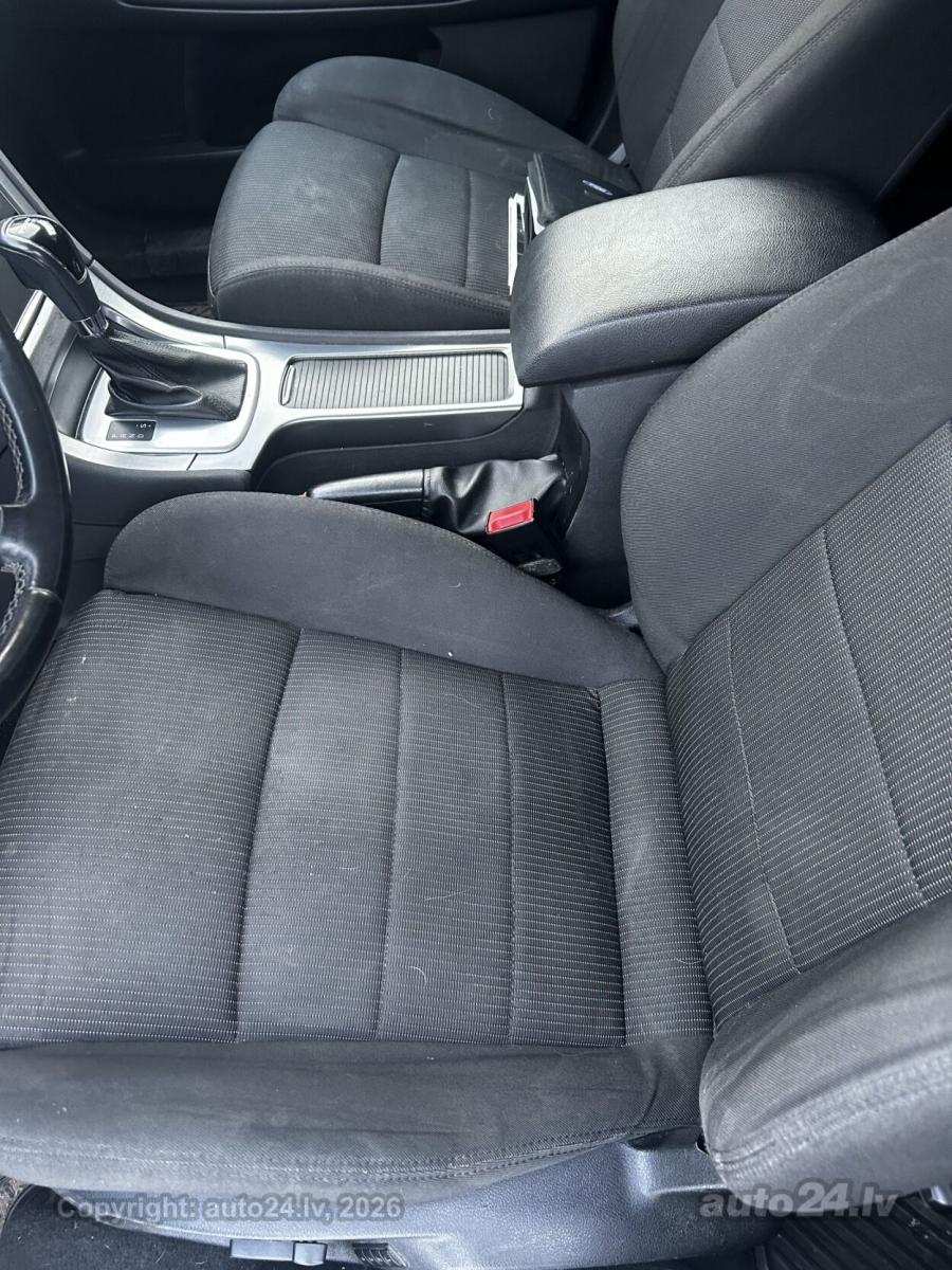 Black Ford Mondeo 2012 in Tallinn, with an engine capacity of 2.00 L and mileage of 406 thousand km for 1300 €, photo 5 on AUTOMOTO.COM.LV