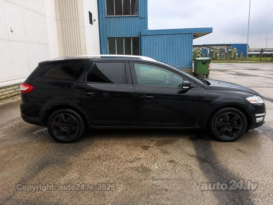 Melns Ford Mondeo 2012 Tallina, ar dzinēja tilpumu 2.00 L un nobraukumu 0 tūkst. km par 3500 €, foto 4 vietnē AUTOMOTO.COM.LV
