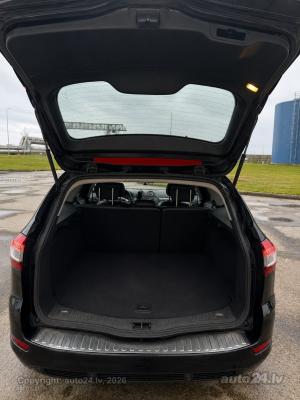 Melns Ford Mondeo 2012 Tallina, ar dzinēja tilpumu 2.00 L un nobraukumu 0 tūkst. km par 3500 €, foto 8 vietnē AUTOMOTO.COM.LV
