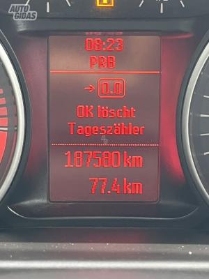 Melns Ford Mondeo 2012 Marijampole, ar dzinēja tilpumu 1.60 L un nobraukumu 187 tūkst. km par 2950 €, foto 11 vietnē AUTOMOTO.COM.LV