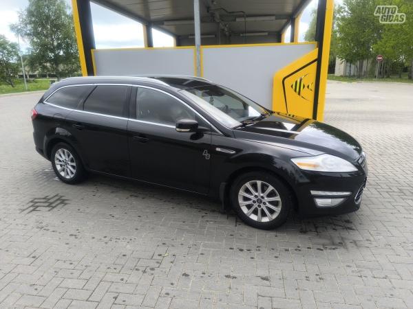 Melns Ford Mondeo 2012 Radviliškis, ar dzinēja tilpumu 2.00 L un nobraukumu 248 tūkst. km par 3950 €, foto 3 vietnē AUTOMOTO.COM.LV