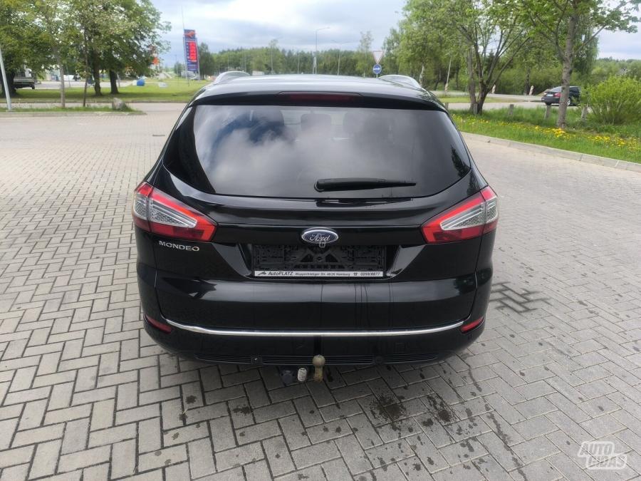 Melns Ford Mondeo 2012 Radviliškis, ar dzinēja tilpumu 2.00 L un nobraukumu 248 tūkst. km par 3950 €, foto 7 vietnē AUTOMOTO.COM.LV