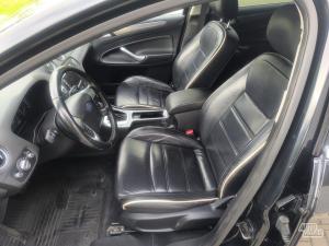 Melns Ford Mondeo 2012 Radviliškis, ar dzinēja tilpumu 2.00 L un nobraukumu 248 tūkst. km par 3950 €, foto 13 vietnē AUTOMOTO.COM.LV