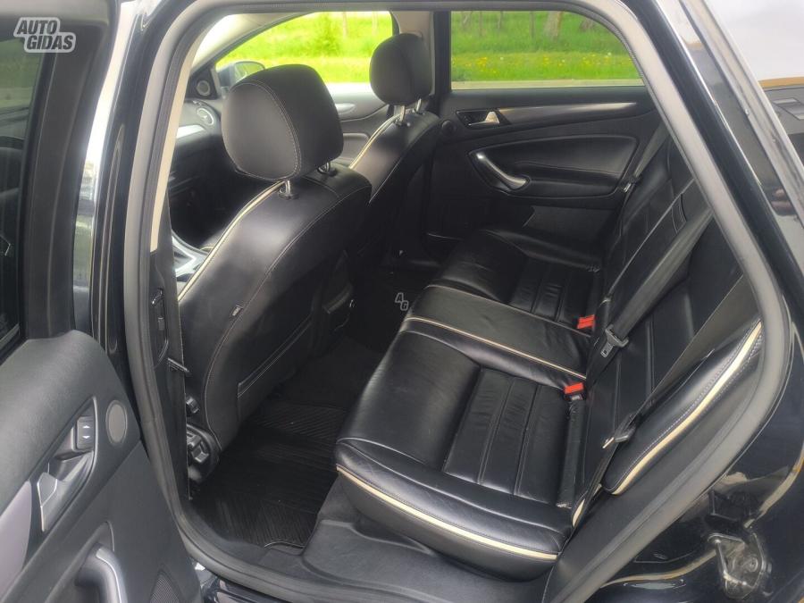 Melns Ford Mondeo 2012 Radviliškis, ar dzinēja tilpumu 2.00 L un nobraukumu 248 tūkst. km par 3950 €, foto 14 vietnē AUTOMOTO.COM.LV