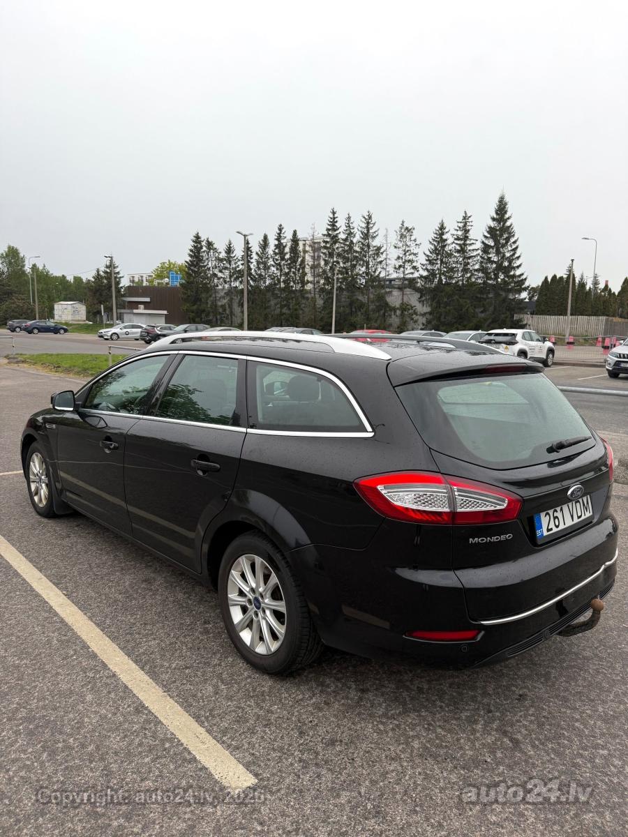 Melns Ford Mondeo 2012 Tallina, ar dzinēja tilpumu 2.00 L un nobraukumu 318 tūkst. km par 2600 €, foto 7 vietnē AUTOMOTO.COM.LV