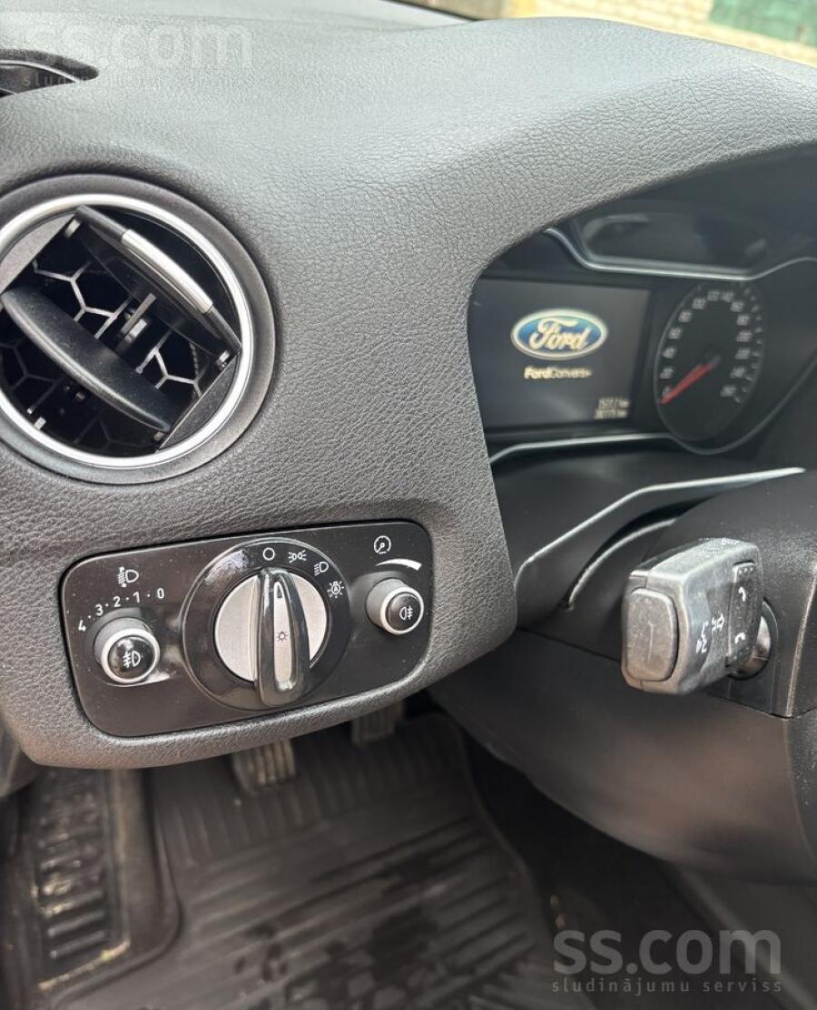 Melns Ford Mondeo 2012 Tukums, ar dzinēja tilpumu 2.00 L un nobraukumu 303 tūkst. km par 3190 €, foto 17 vietnē AUTOMOTO.COM.LV