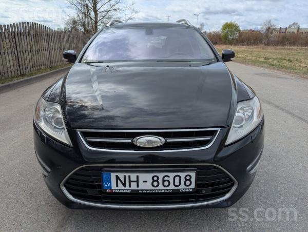 Black Ford Mondeo 2012 in Riga, with an engine capacity of 2.00 L and mileage of 327 thousand km for 3600 €, photo 4 on AUTOMOTO.COM.LV