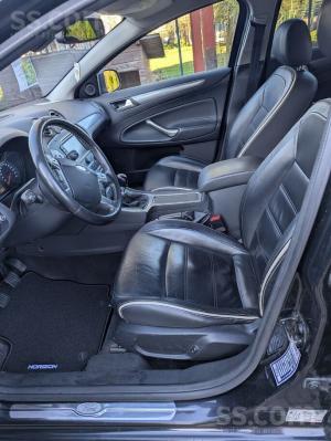 Melns Ford Mondeo 2012 Rīga, ar dzinēja tilpumu 2.00 L un nobraukumu 327 tūkst. km par 3600 €, foto 13 vietnē AUTOMOTO.COM.LV