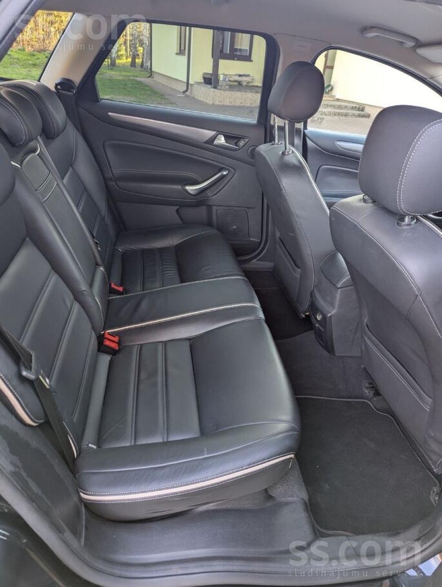 Melns Ford Mondeo 2012 Rīga, ar dzinēja tilpumu 2.00 L un nobraukumu 327 tūkst. km par 3600 €, foto 16 vietnē AUTOMOTO.COM.LV