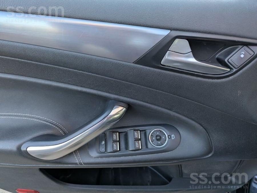 Melns Ford Mondeo 2012 Rīga, ar dzinēja tilpumu 2.00 L un nobraukumu 327 tūkst. km par 3600 €, foto 17 vietnē AUTOMOTO.COM.LV
