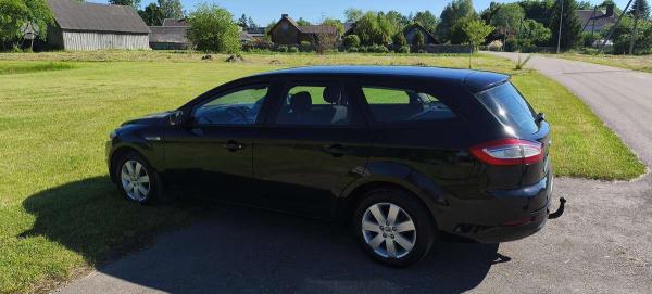 Melns Ford Mondeo 2012 Ukmergė, ar dzinēja tilpumu 2.00 L un nobraukumu 268 tūkst. km par 3400 €, foto 4 vietnē AUTOMOTO.COM.LV