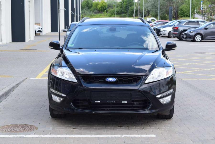 Black Ford Mondeo 2012 in Vilnius, with an engine capacity of 2.00 L and mileage of 291 thousand km for 3950 €, photo 3 on AUTOMOTO.COM.LV