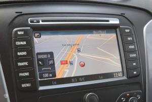Black Ford Mondeo 2012 in Vilnius, with an engine capacity of 2.00 L and mileage of 291 thousand km for 3950 €, photo 18 on AUTOMOTO.COM.LV