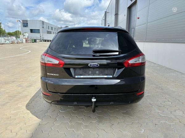 Black Ford Mondeo 2012 in Kaunas, with an engine capacity of 2.00 L and mileage of 316 thousand km for 3499 €, photo 5 on AUTOMOTO.COM.LV
