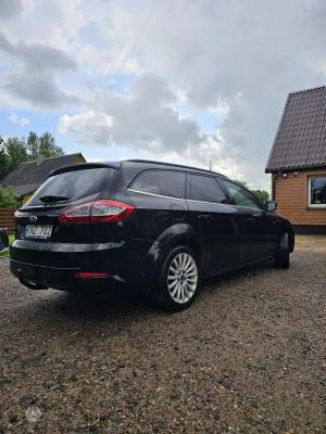 Melns Ford Mondeo 2012 Ukmergė, ar dzinēja tilpumu 2.00 L un nobraukumu 380 tūkst. km par 2300 €, foto 5 vietnē AUTOMOTO.COM.LV