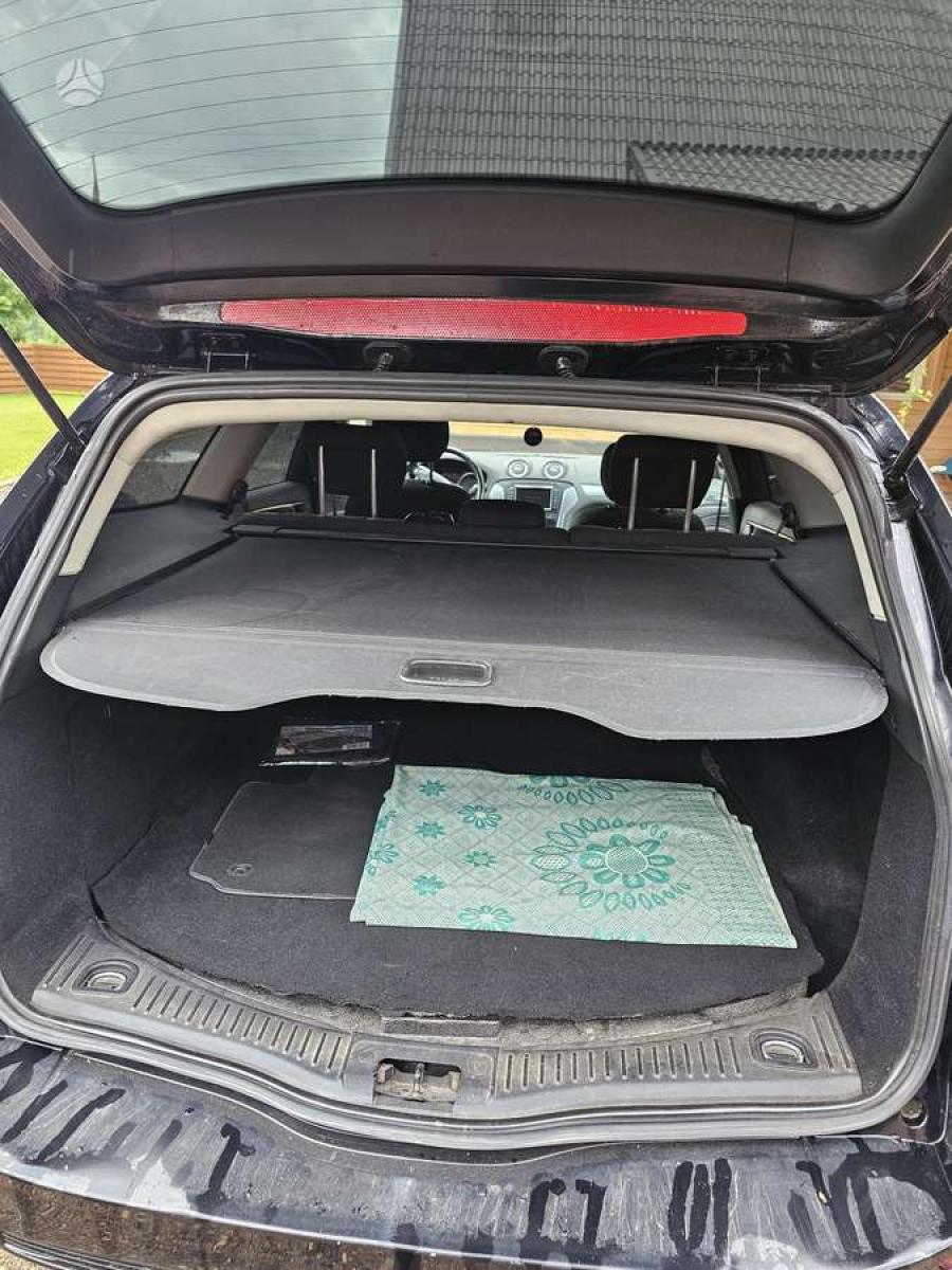 Melns Ford Mondeo 2012 Ukmergė, ar dzinēja tilpumu 2.00 L un nobraukumu 380 tūkst. km par 2300 €, foto 6 vietnē AUTOMOTO.COM.LV