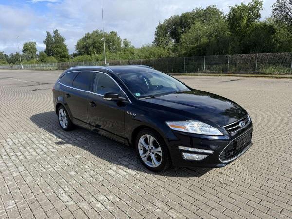 Black Ford Mondeo 2012 in Marijampole, with an engine capacity of 2.00 L and mileage of 289 thousand km for 3250 €, photo 2 on AUTOMOTO.COM.LV